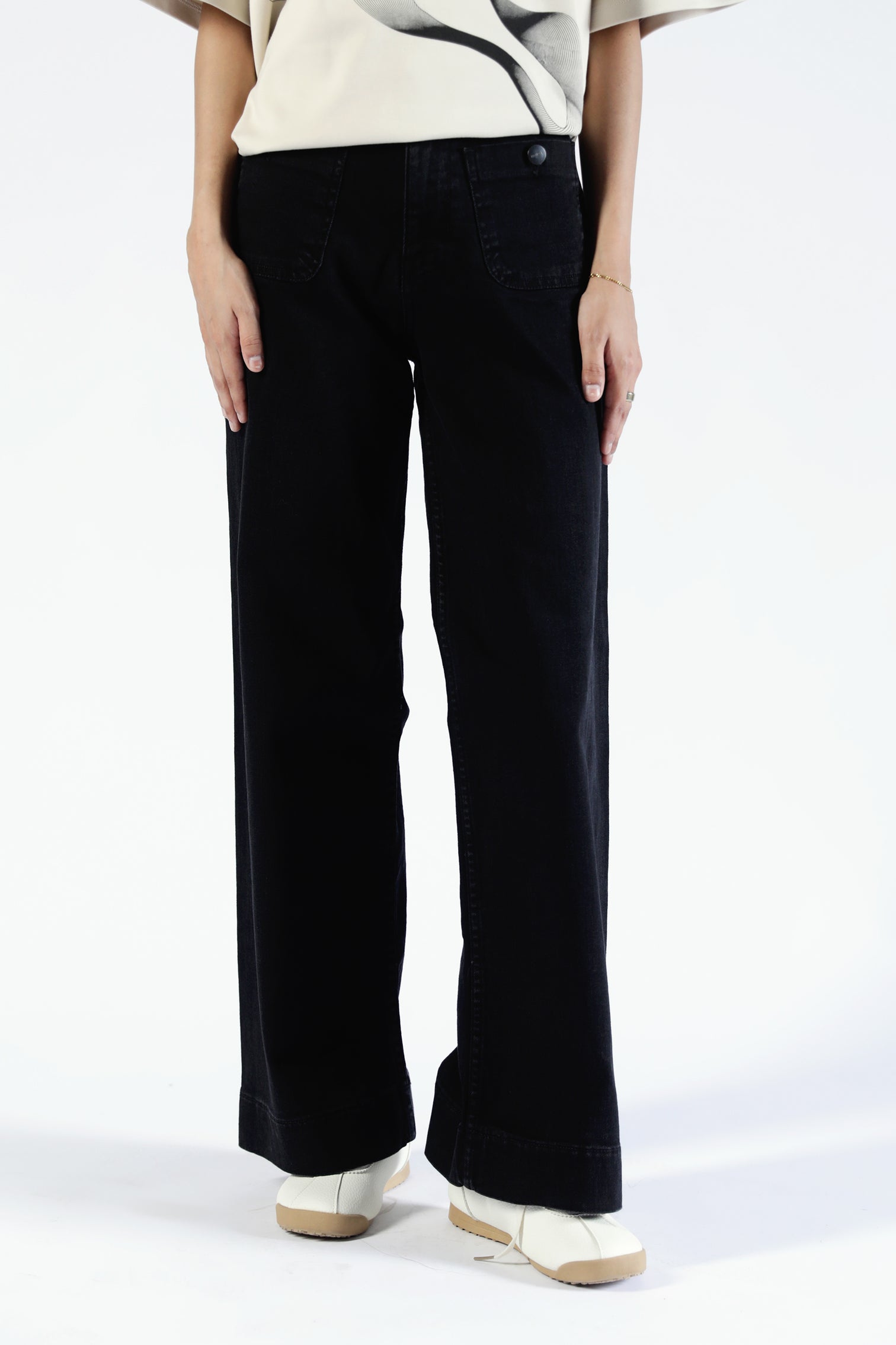 Women's Clothing | Shop Trendy Western Wear – Breakout